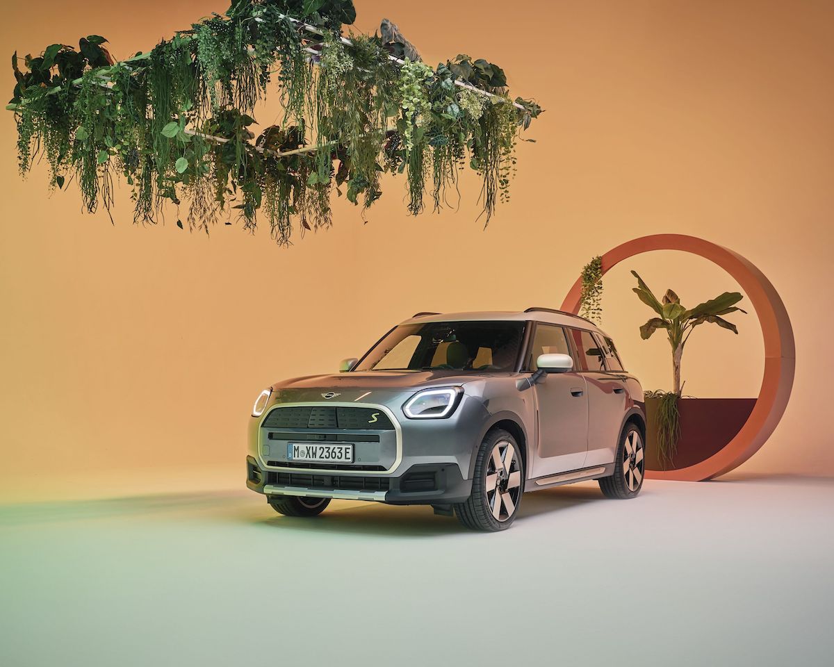 NICE TO MEET YOU AGAIN. 全新世代MINI Countryman運動休旅 預售上線 - CarStuff 人車事